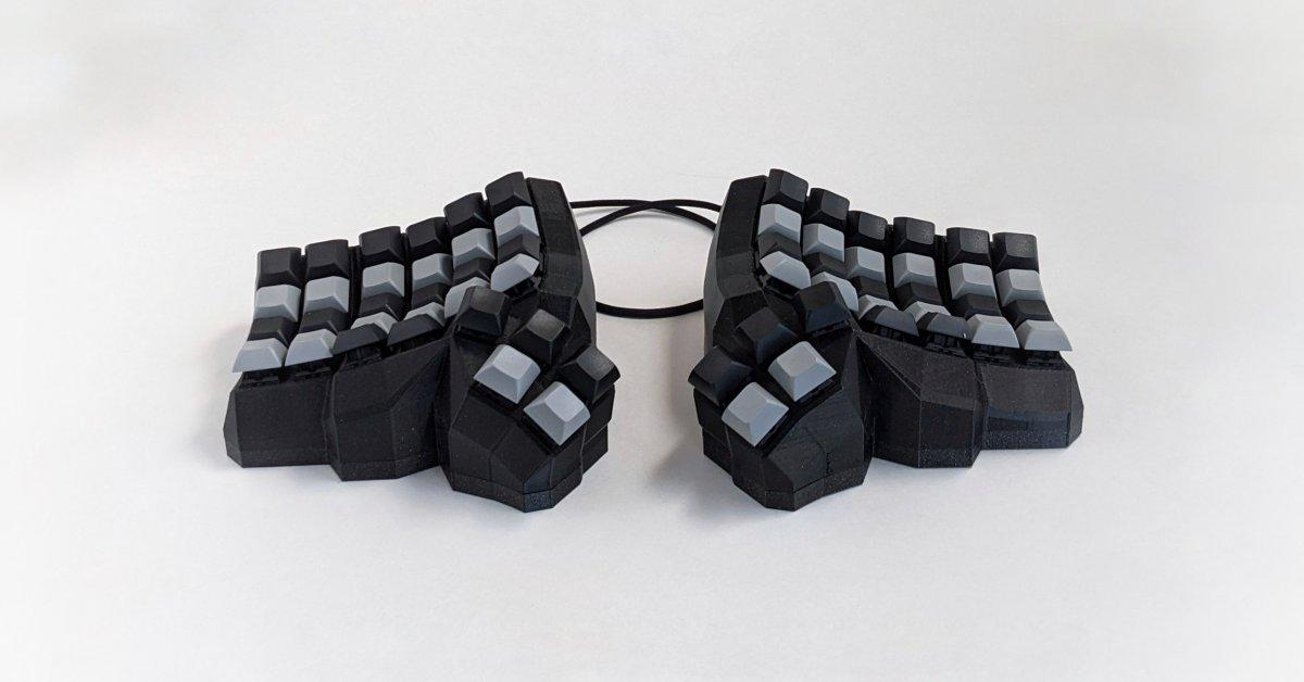 TaikoHub Ergonomic Dactyl Manuform Keyboard